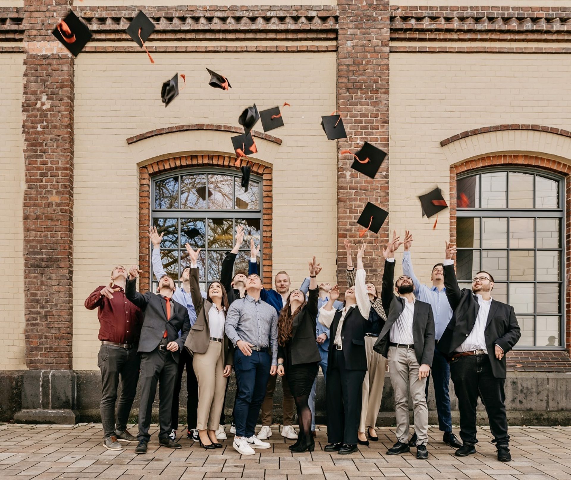 Feier für 15 Absolventen am Campus Limburg - StudiumPlus