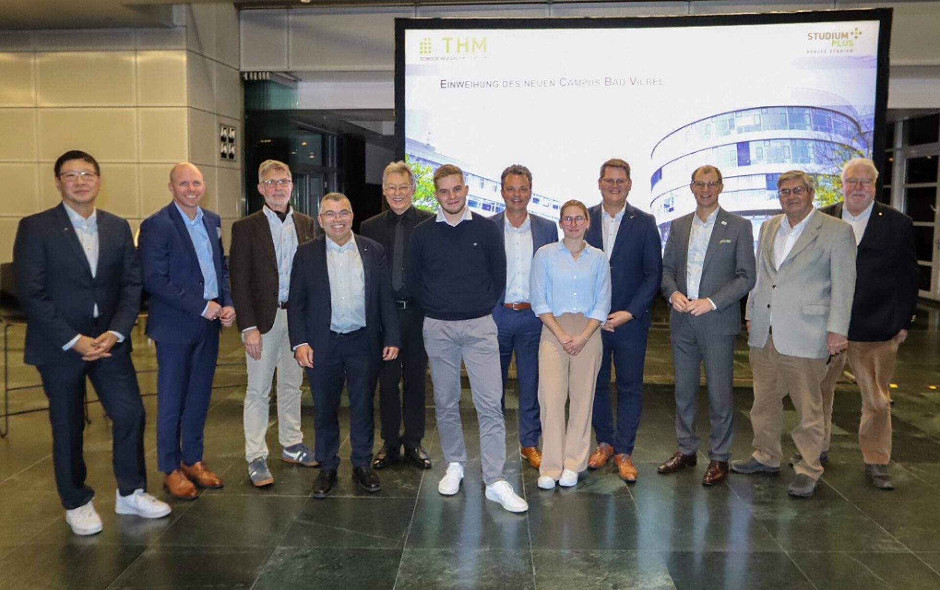 Neuer StudiumPlus-Campus in Bad Vilbel eröffnet - StudiumPlus